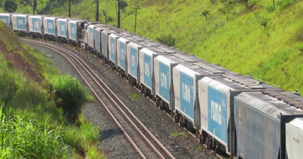 Locotrol e a tração distribuída - Amantes da Ferrovia